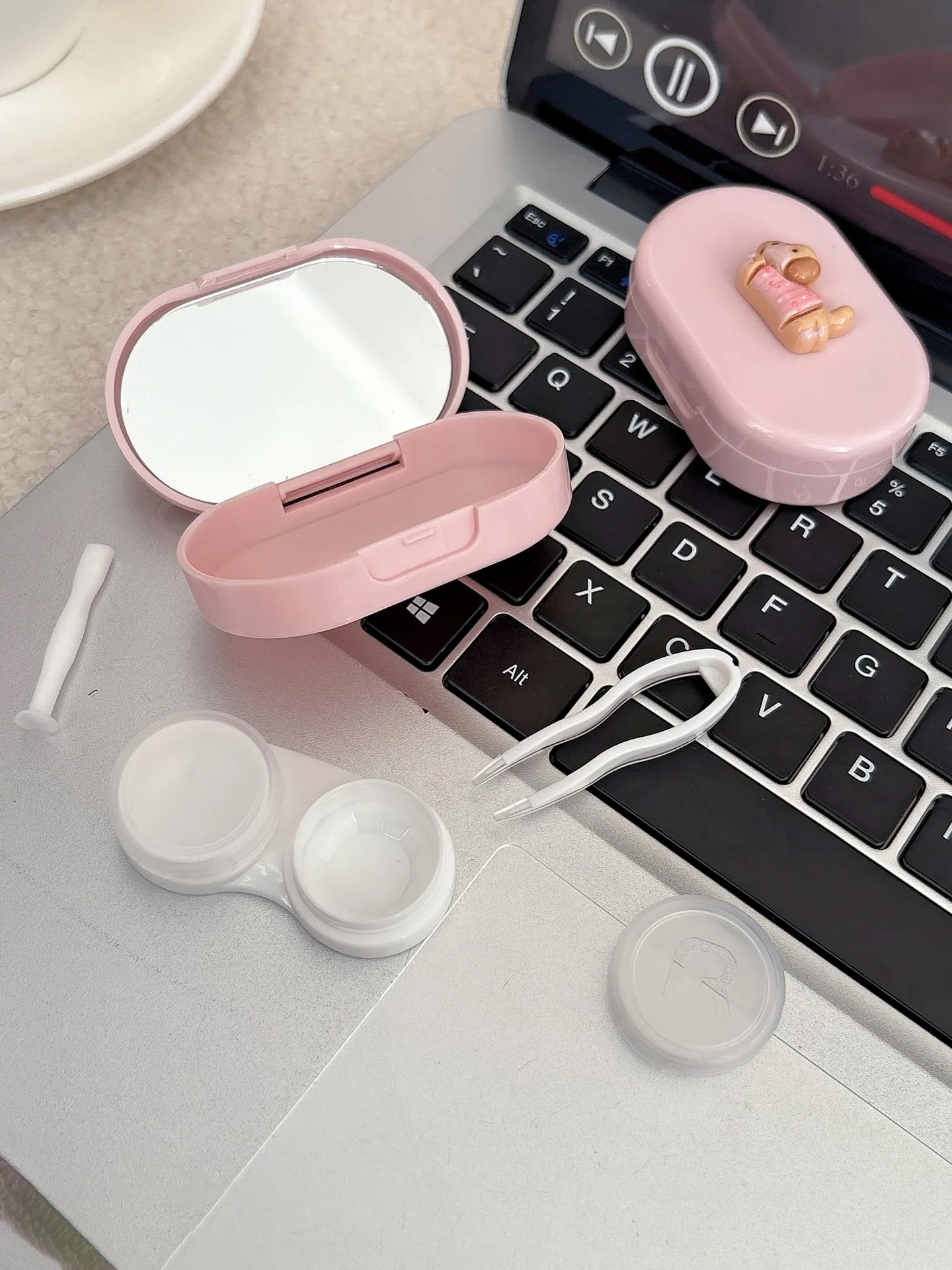 1Set(4pcs) 3D-Animal Contact Lens Cases With Mirror | Savana | Bestsellers