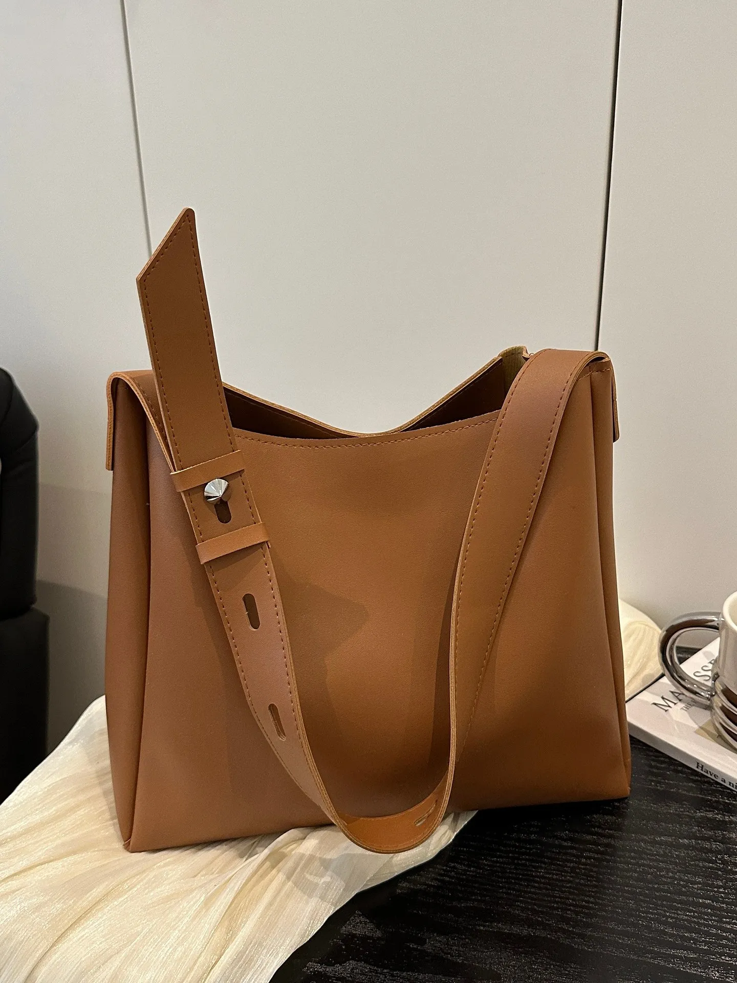 Matching Set Tote Bag | Savana | Bestsellers
