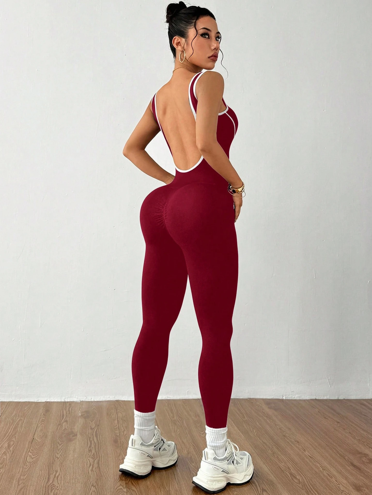 Backless Gym Jumpsuit | Savana | Bestsellers