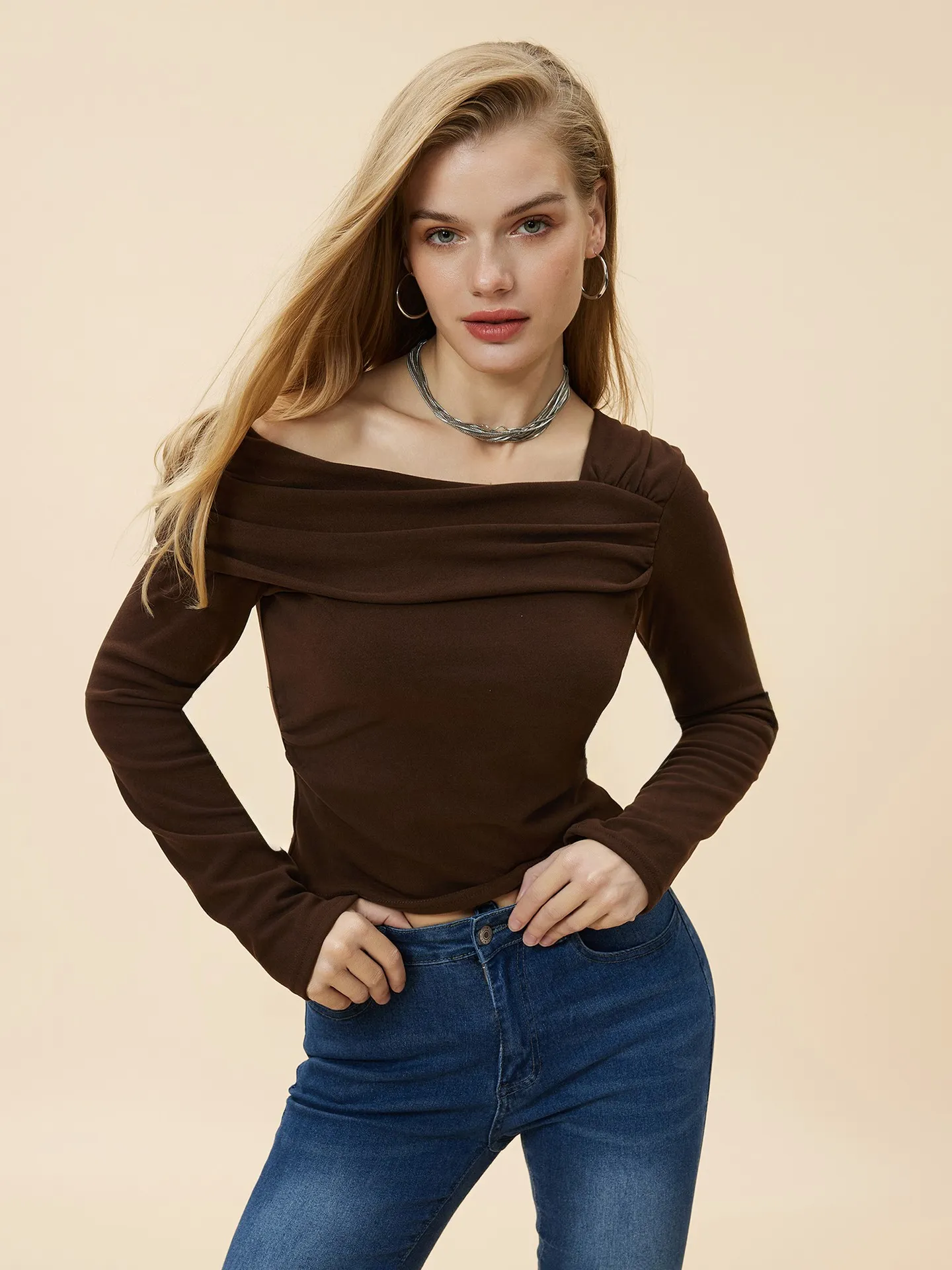 Gathered Top | Savana | Bestsellers