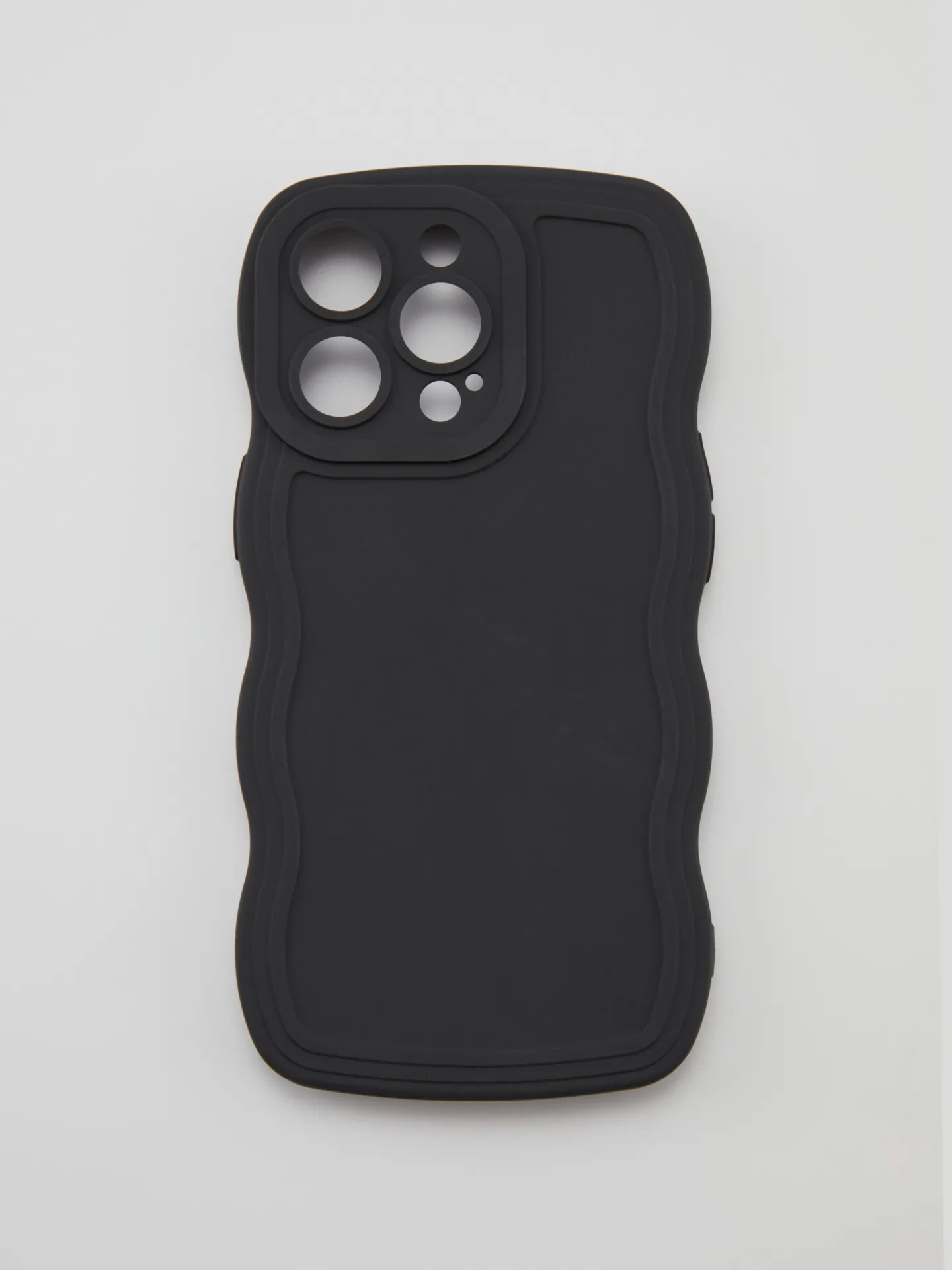 Solid Phone Case | Savana | Bestsellers