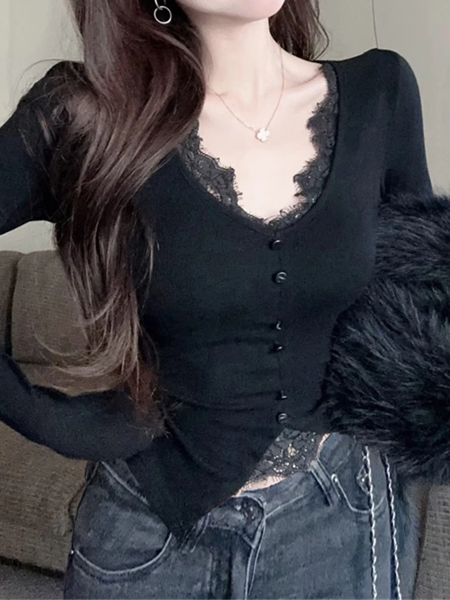 Lace-trimmed Top | Savana | Bestsellers