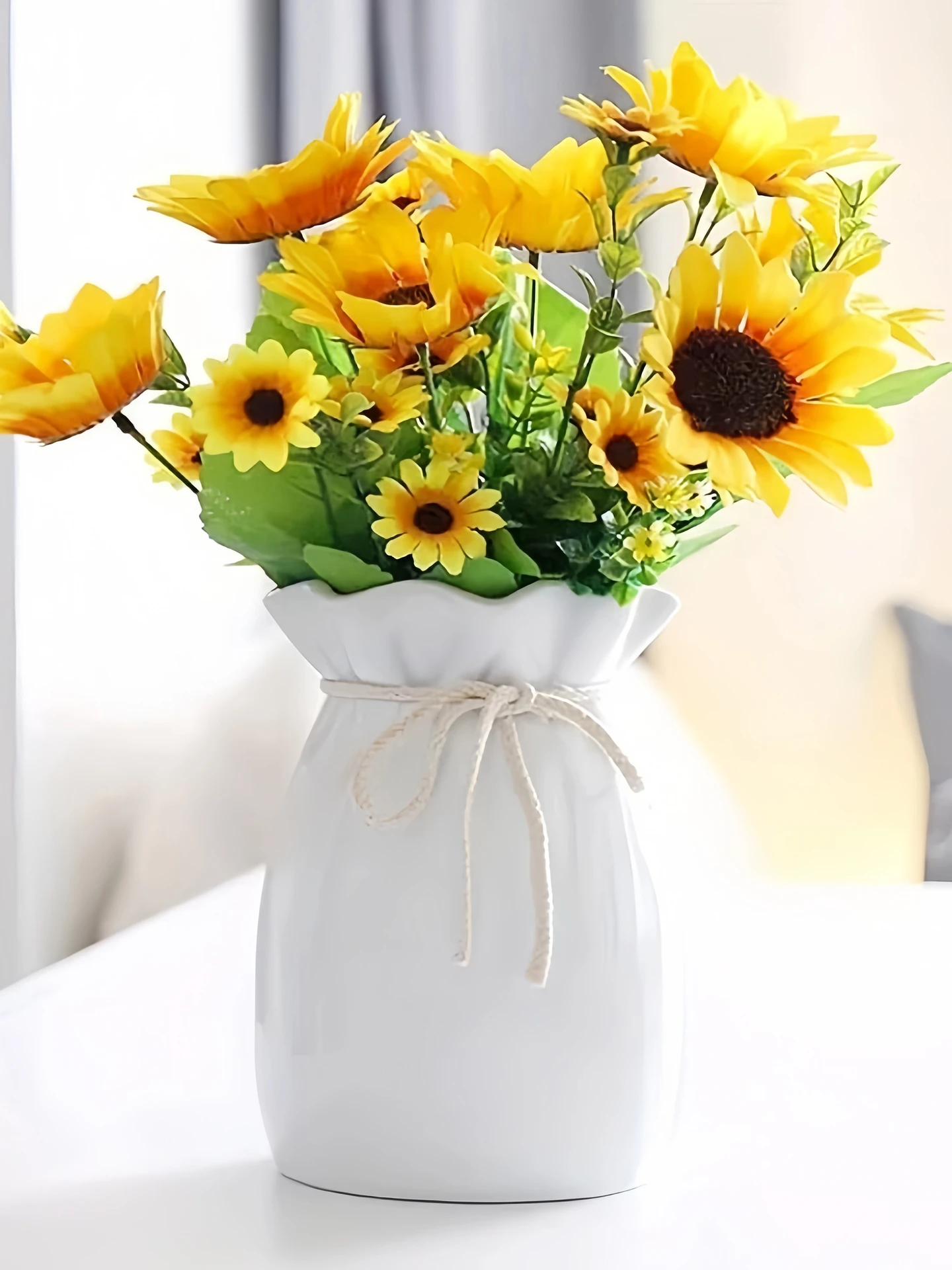 Bow Brush Shelf | Savana | Bestsellers