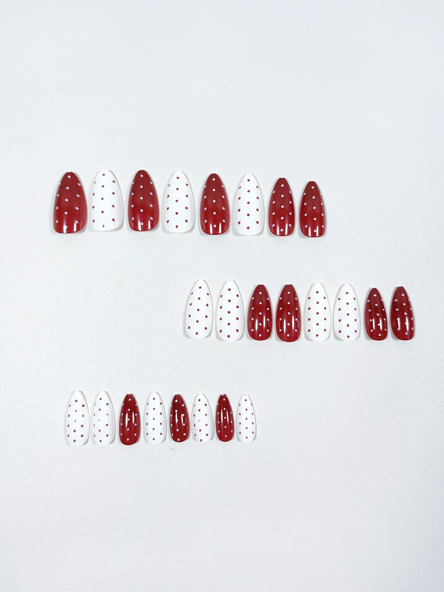 Burgun&Polka-dot Artificial Nails | Savana | Bestsellers
