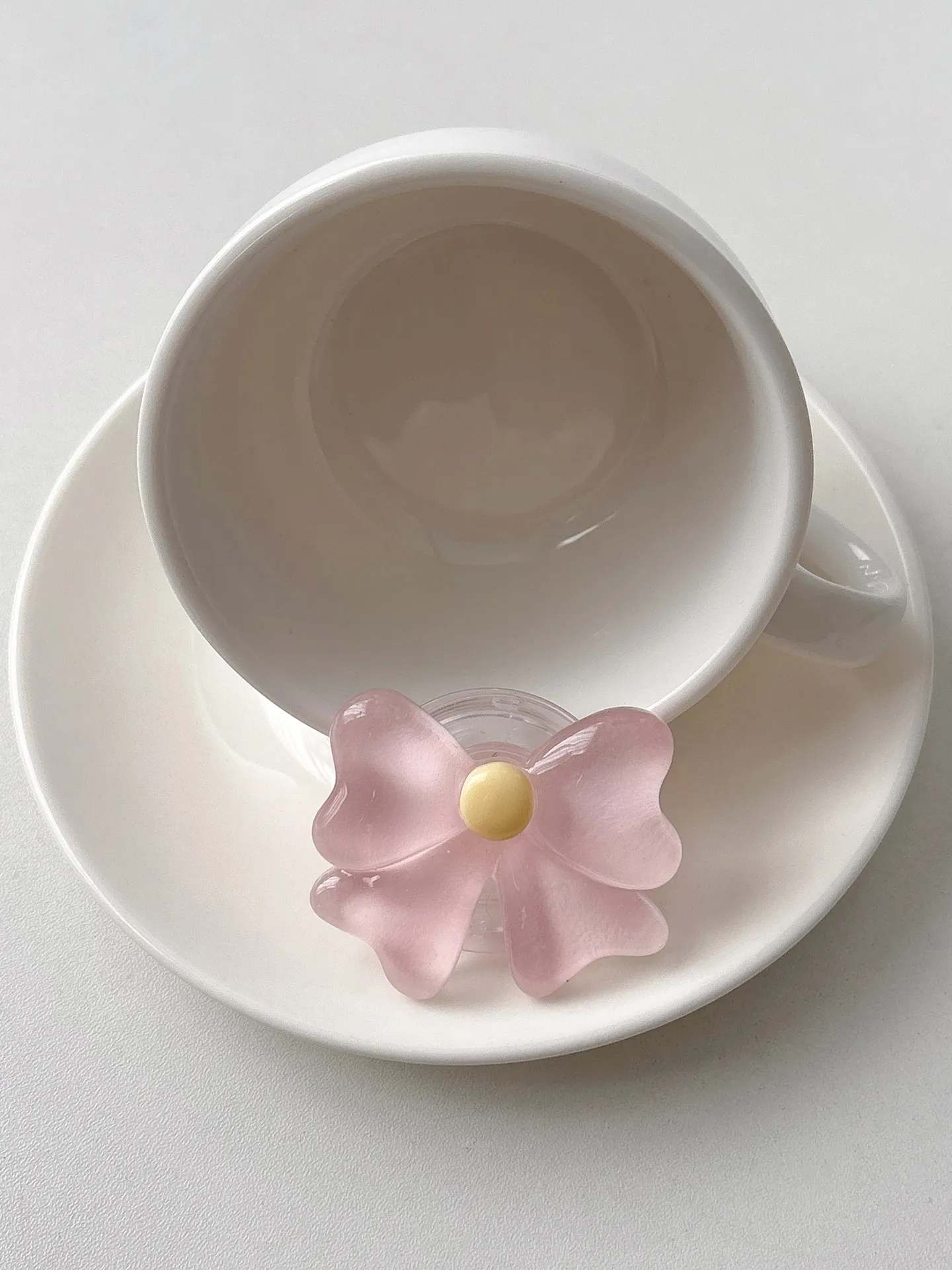 Bow Phone Holder | Savana | Bestsellers