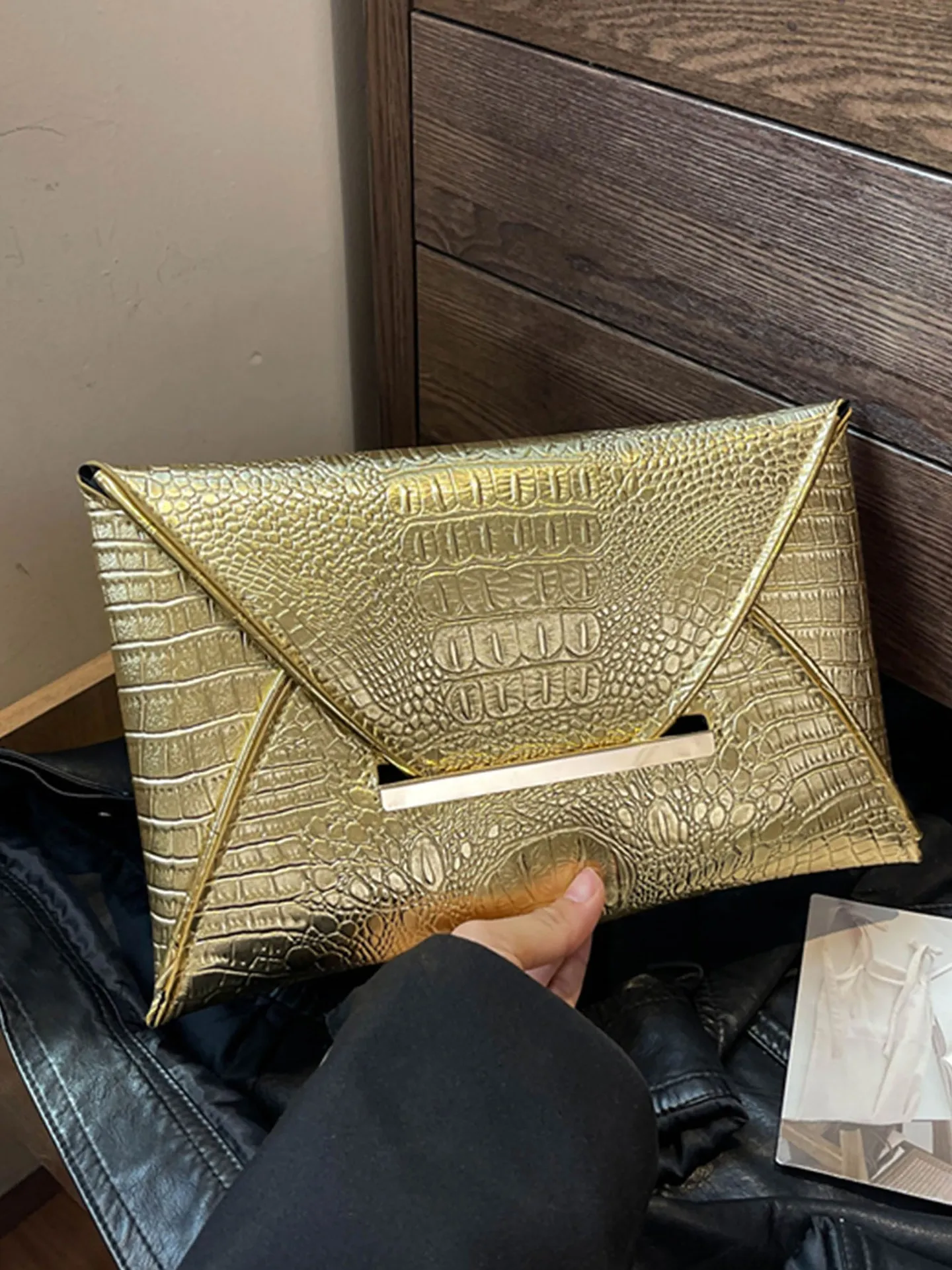 Metal Clutch | Savana | Bestsellers