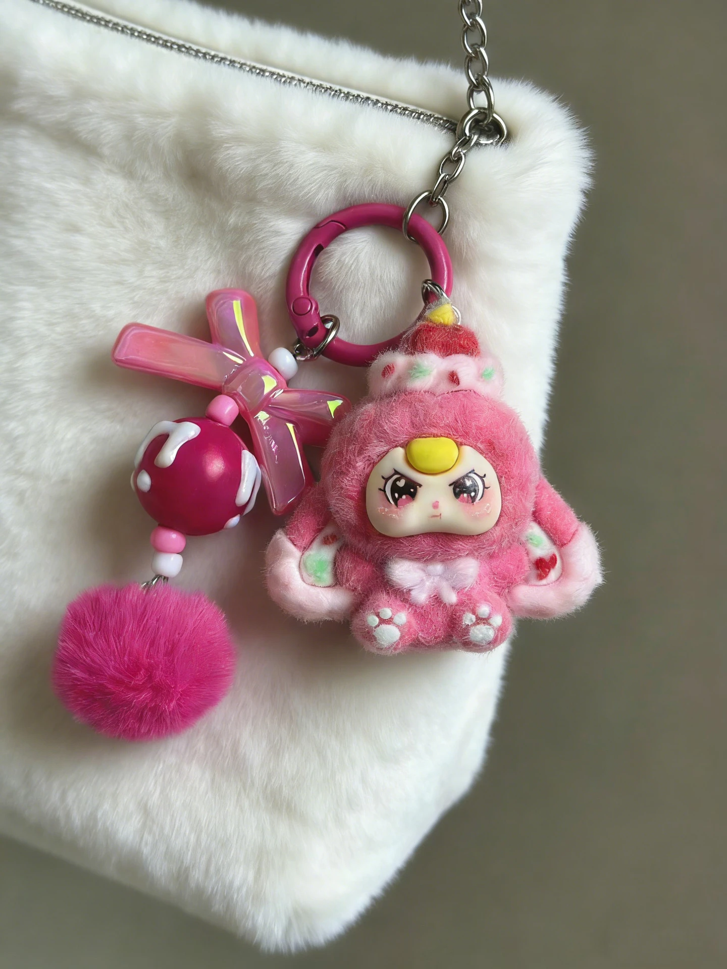 Bow Bag Charm | Savana | Bestsellers