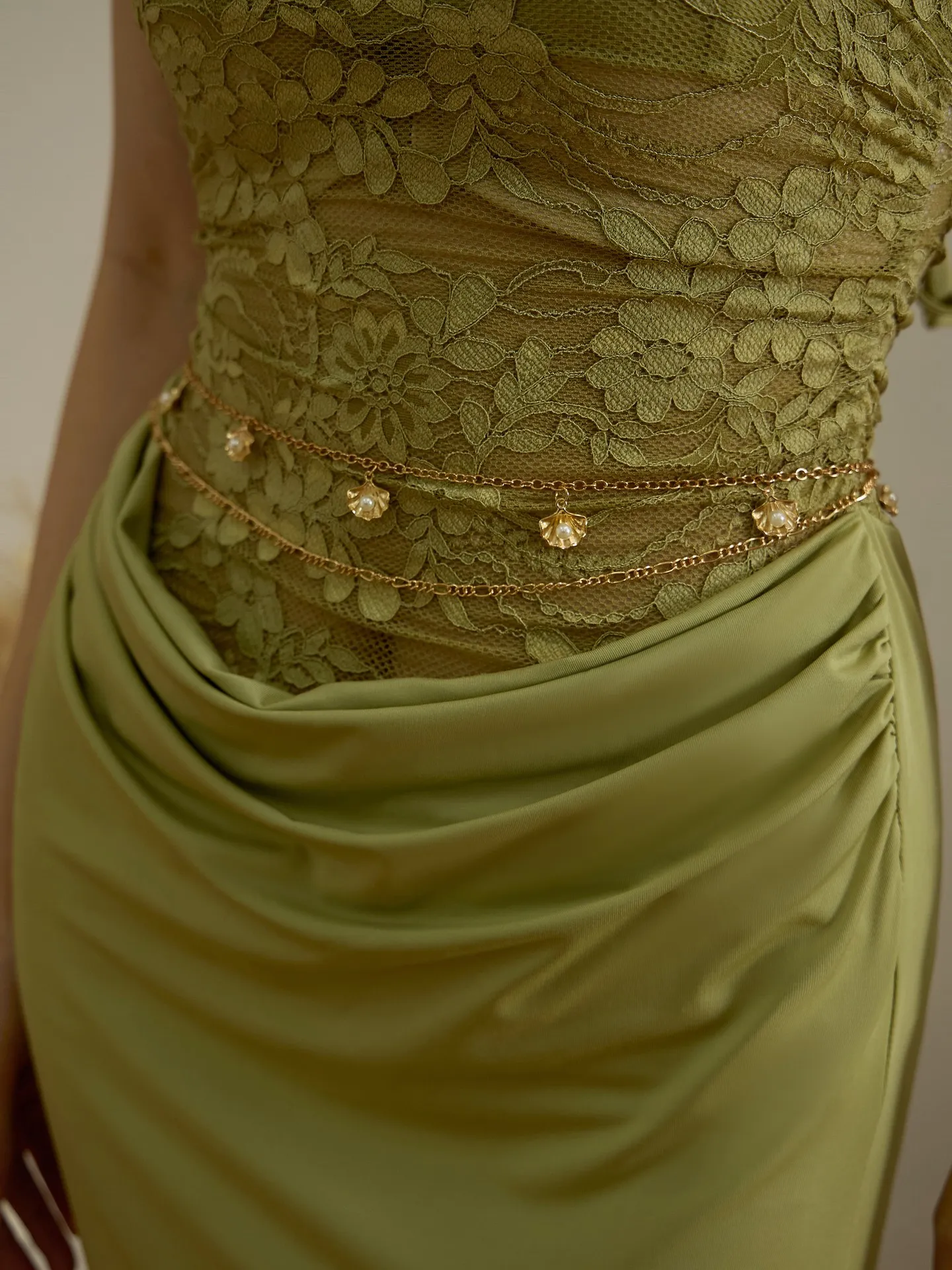 Shell Waist Chain Belt | Savana | Bestsellers