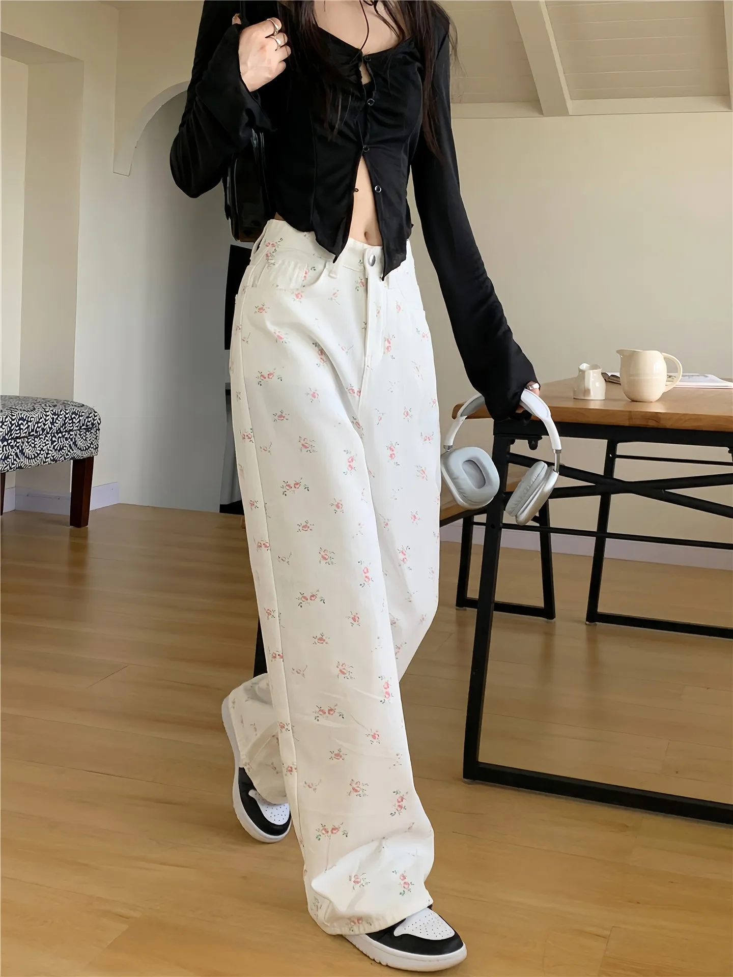 High Waist Cute Floral Print Summer Straight Leg Jeans | Savana ...