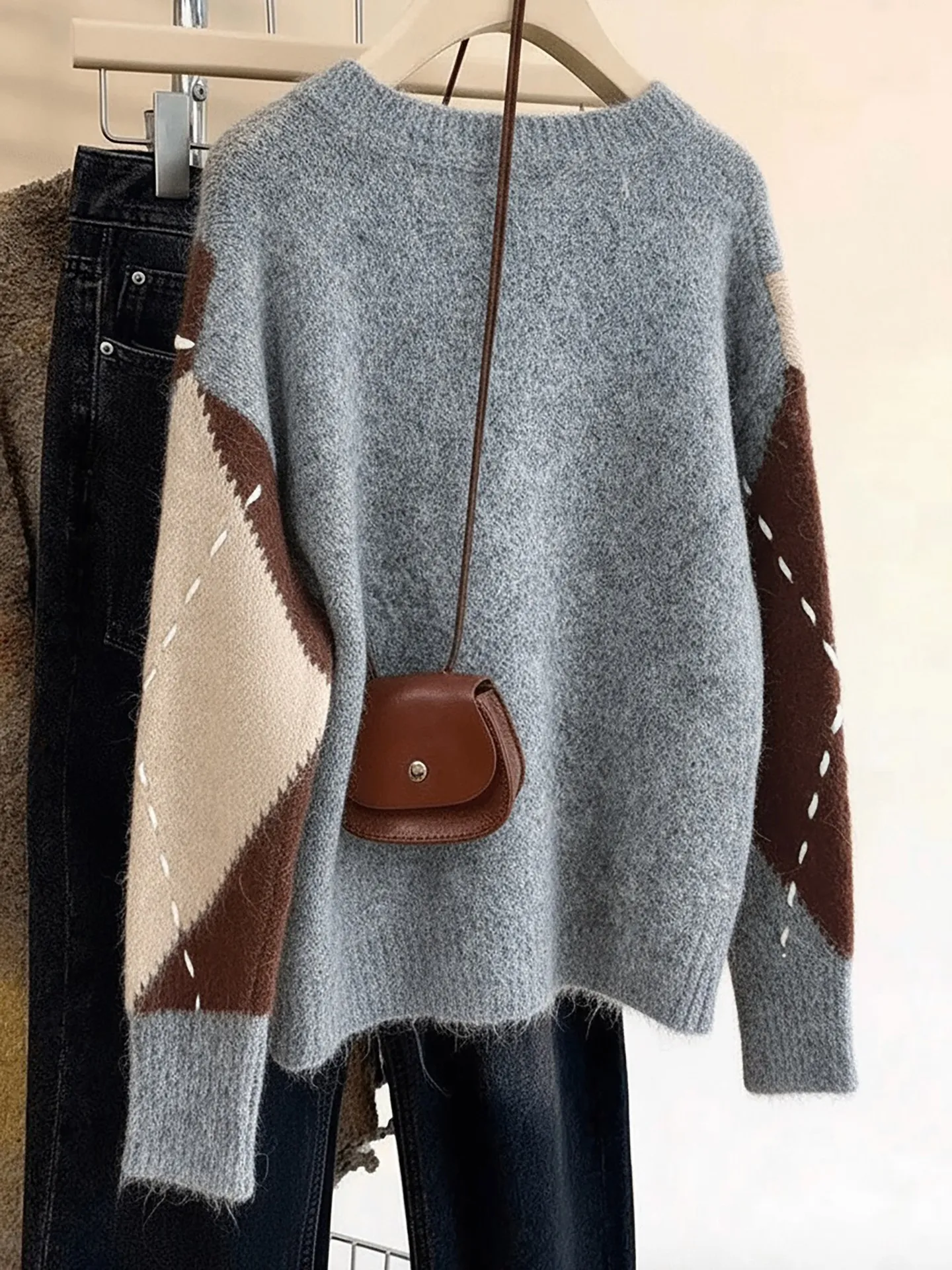 Contrast Knit Pullover | Savana | Bestsellers