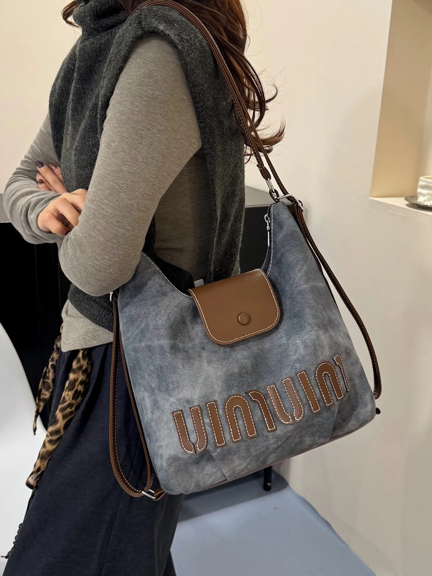 Alphabet Shoulder Bag | Savana | Bestsellers