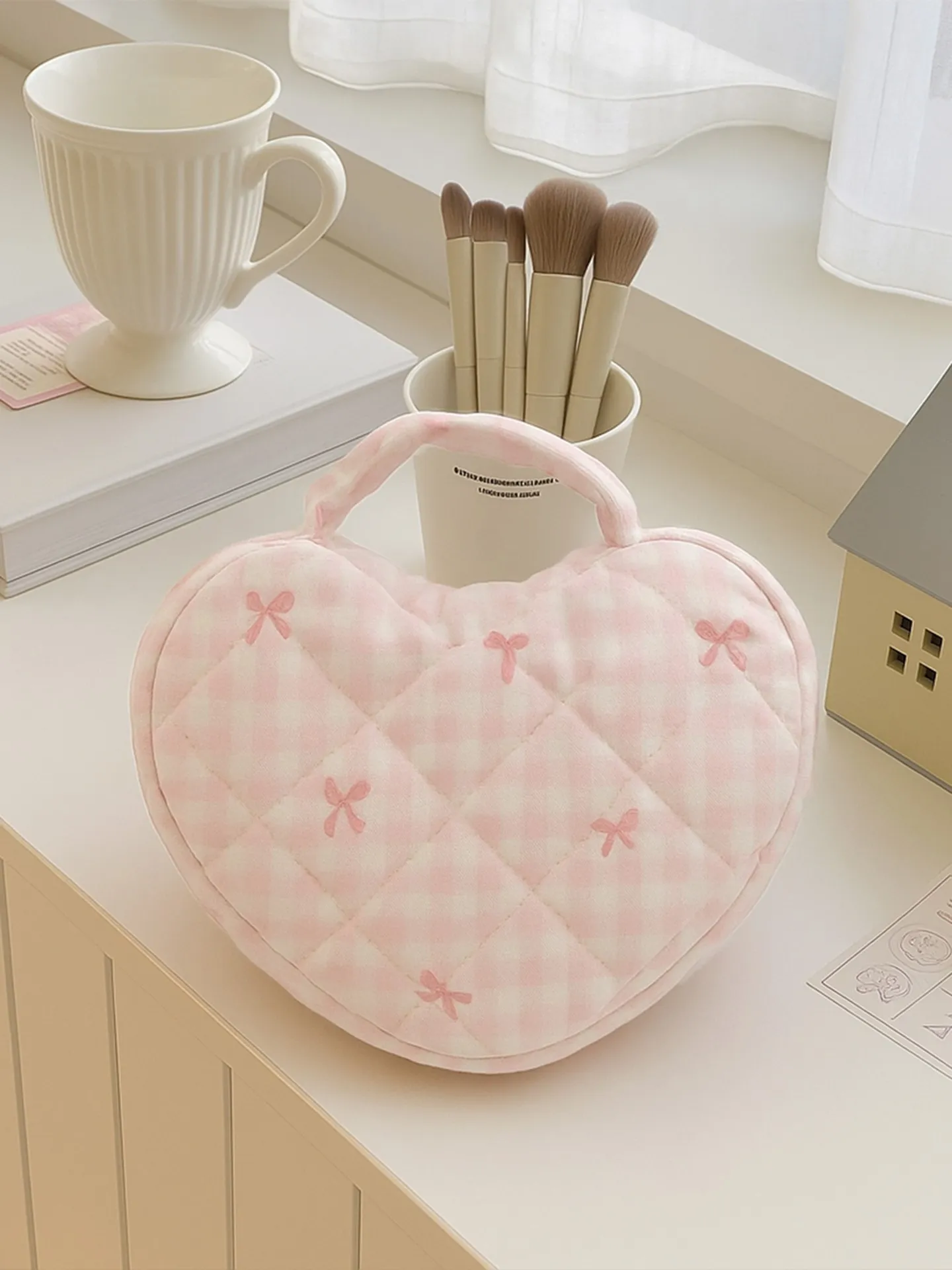 Heart Makeup Bag | Savana | Bestsellers