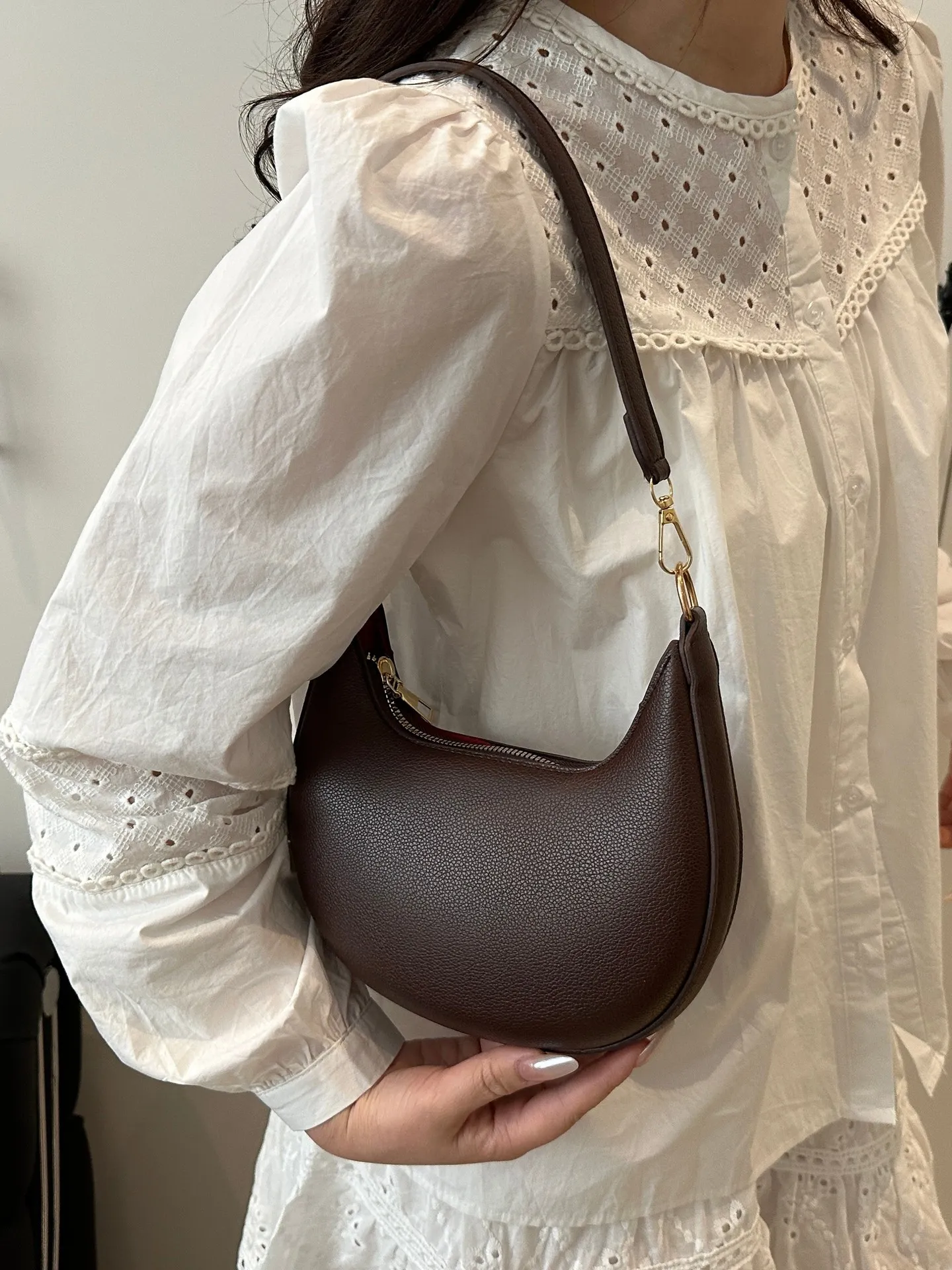 Crescent Shoulder Bag | Savana | Bestsellers