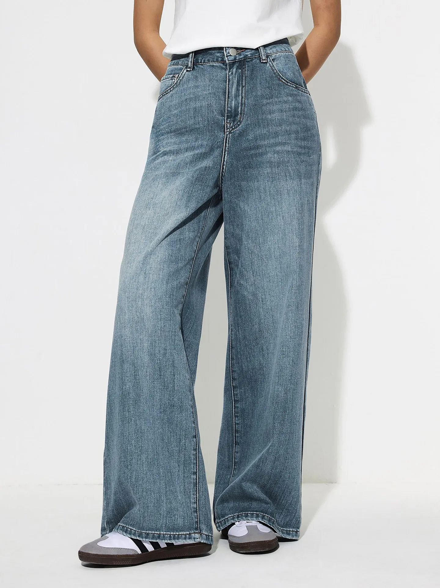 Wide Leg Jeans | Savana | Bestsellers