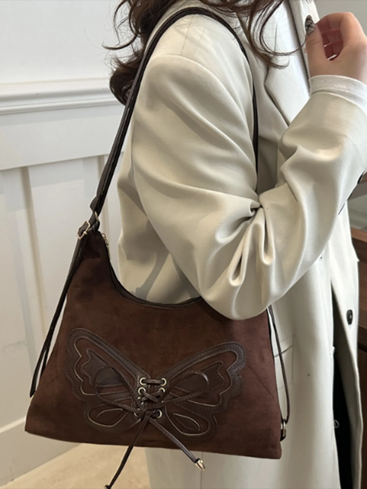 Butterfly Shoulder Bag | Savana | Bestsellers