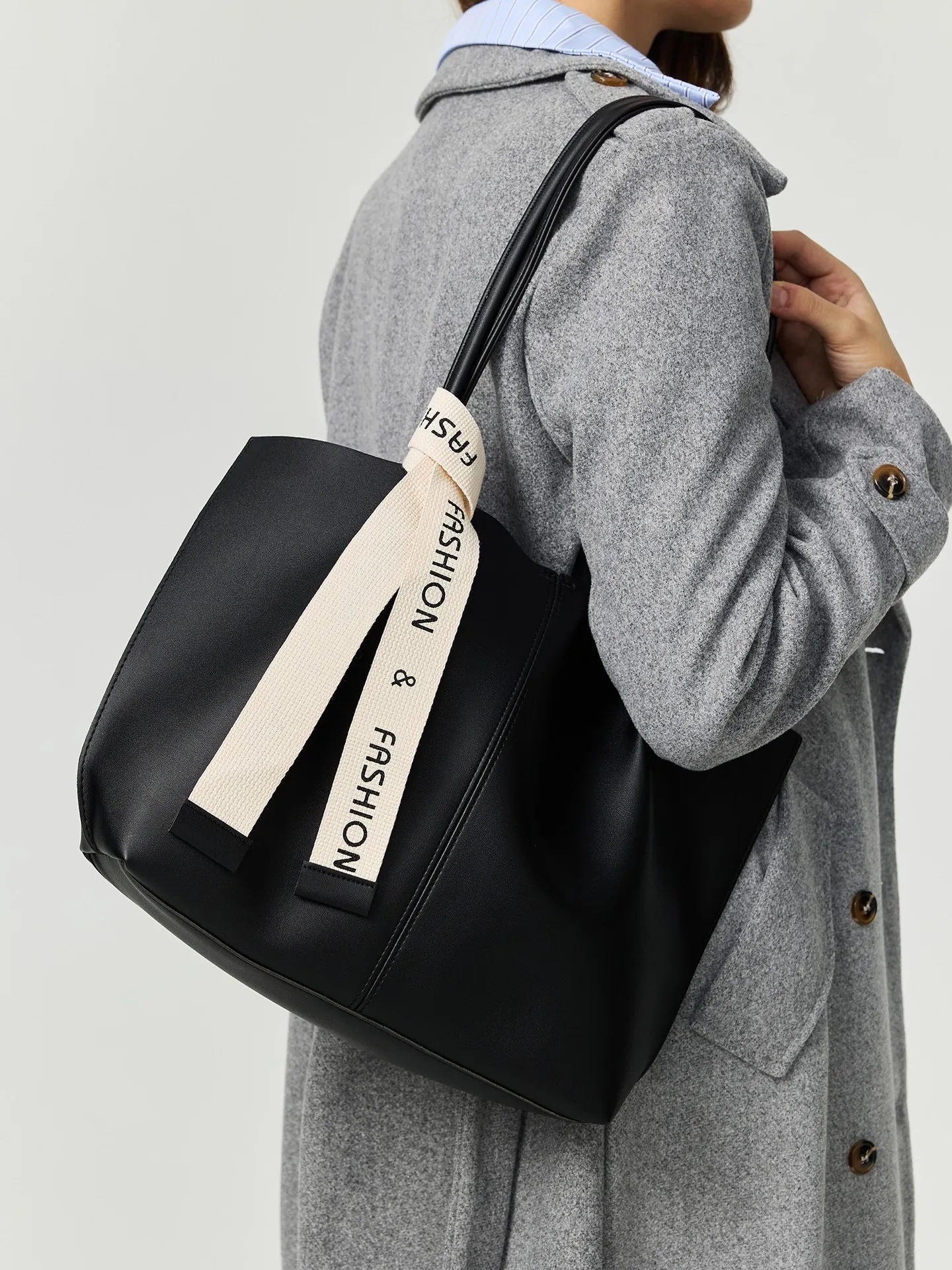 Solid Bucket Totes Bag | Savana | Bestsellers