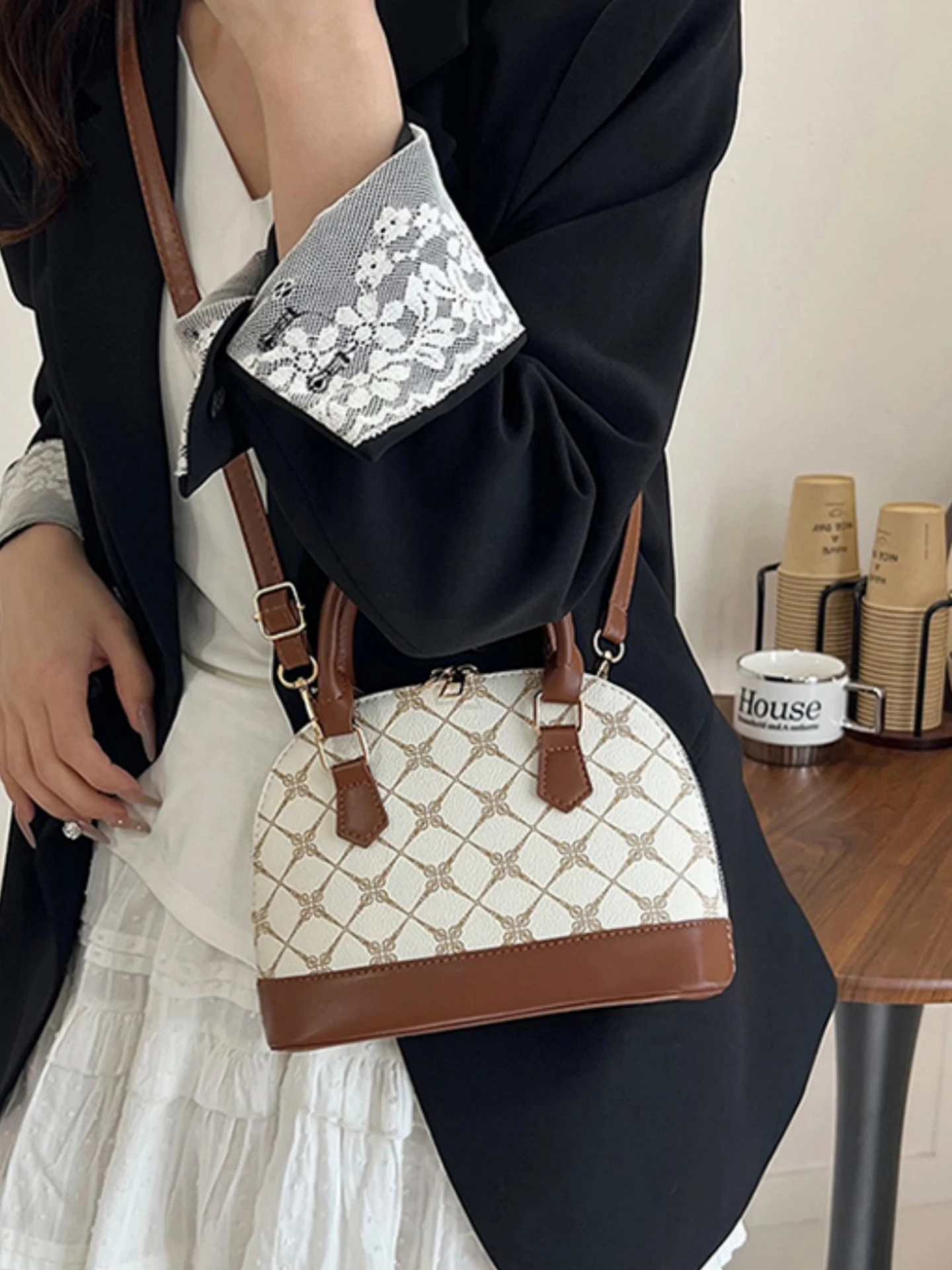Luxury Shell Crossbody Bag | Savana | Bestsellers