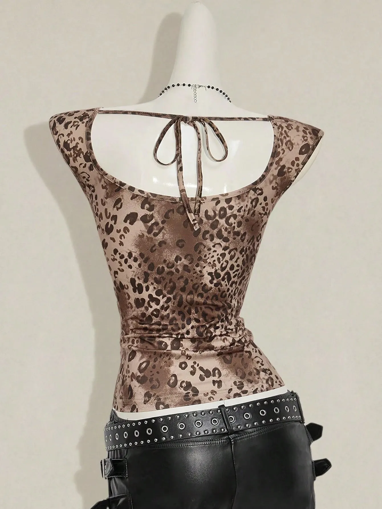 Bow Tank Top | Savana | Bestsellers