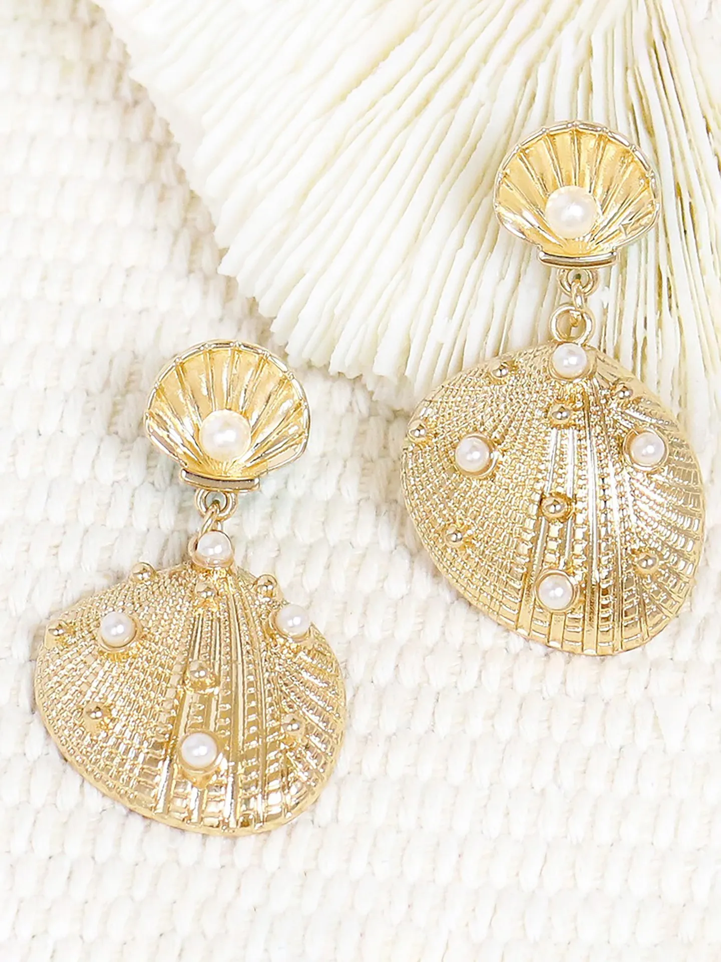 Shell Artificial Jewellery - Dangle | Savana | Bestsellers