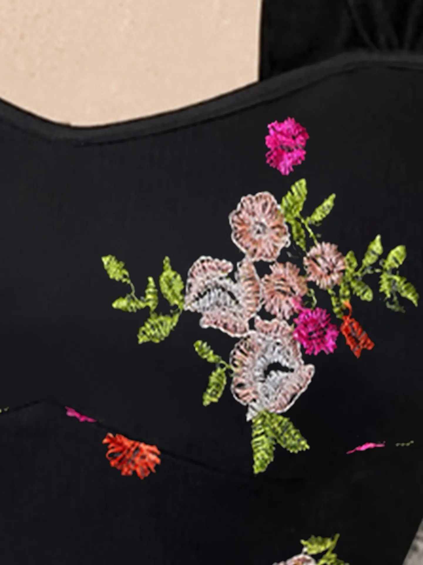 Embroidered Tank Top | Savana | Bestsellers