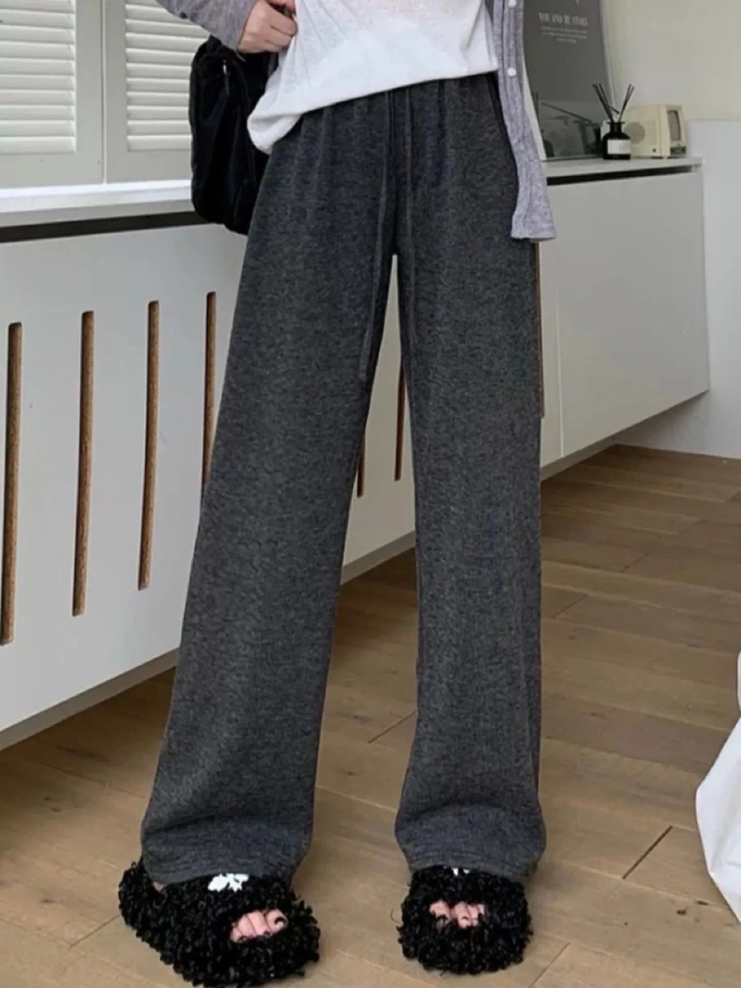 Drawstring Straight Leg Pants | Savana | Bestsellers