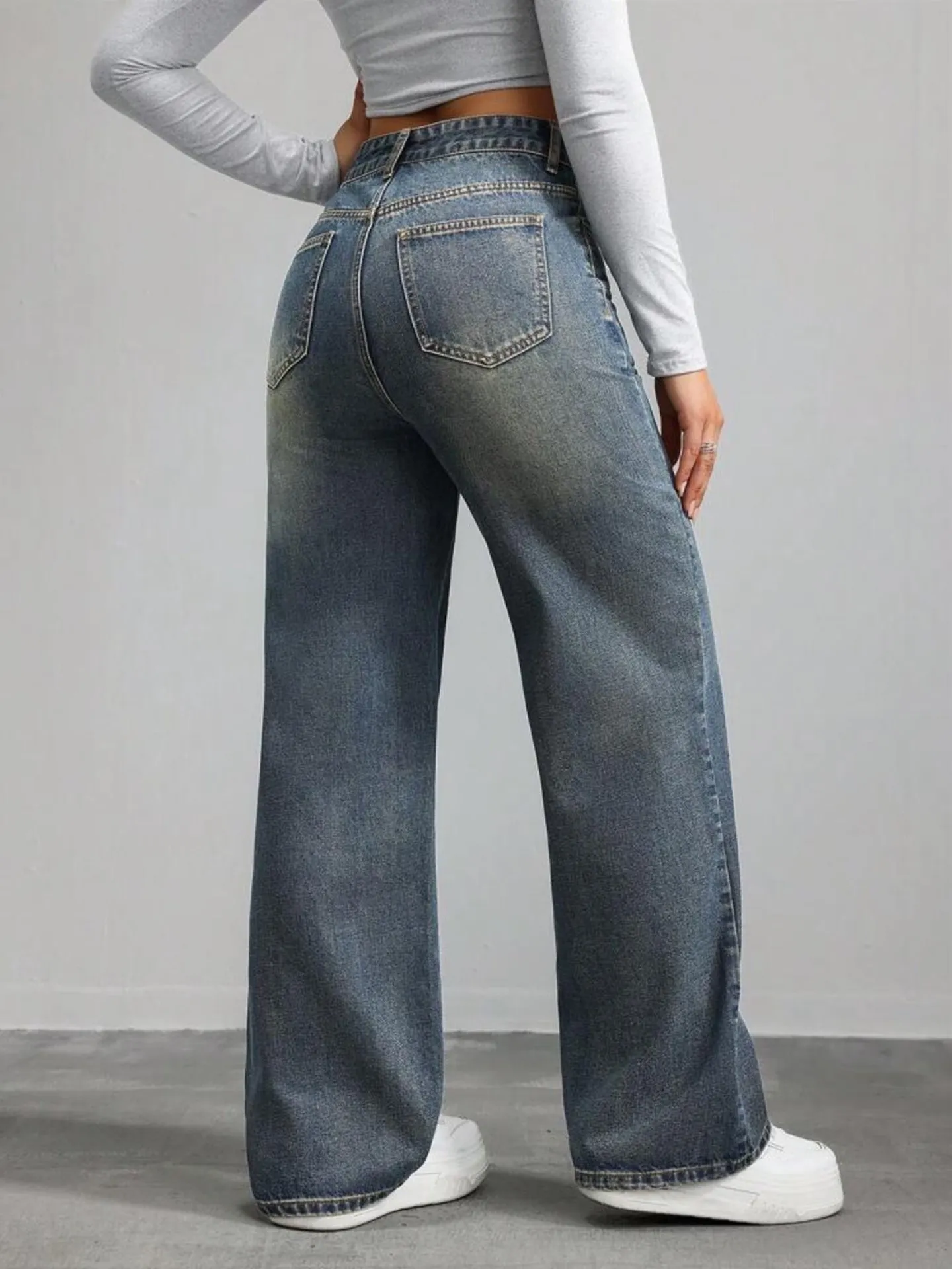 Contrast Stitch Straight Leg Jeans | Savana | Bestsellers