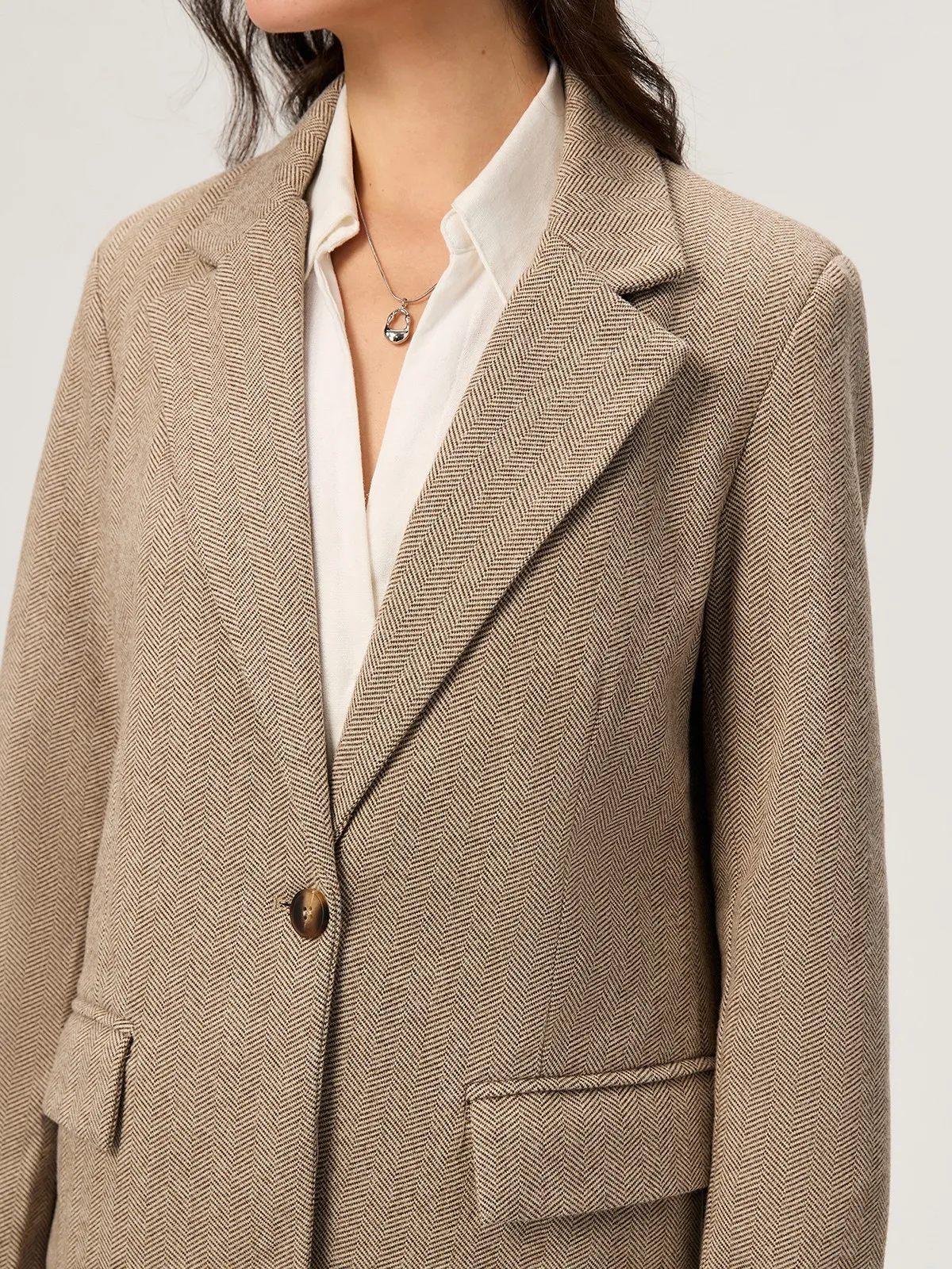 Pocket Classic Blazer | Savana | Bestsellers