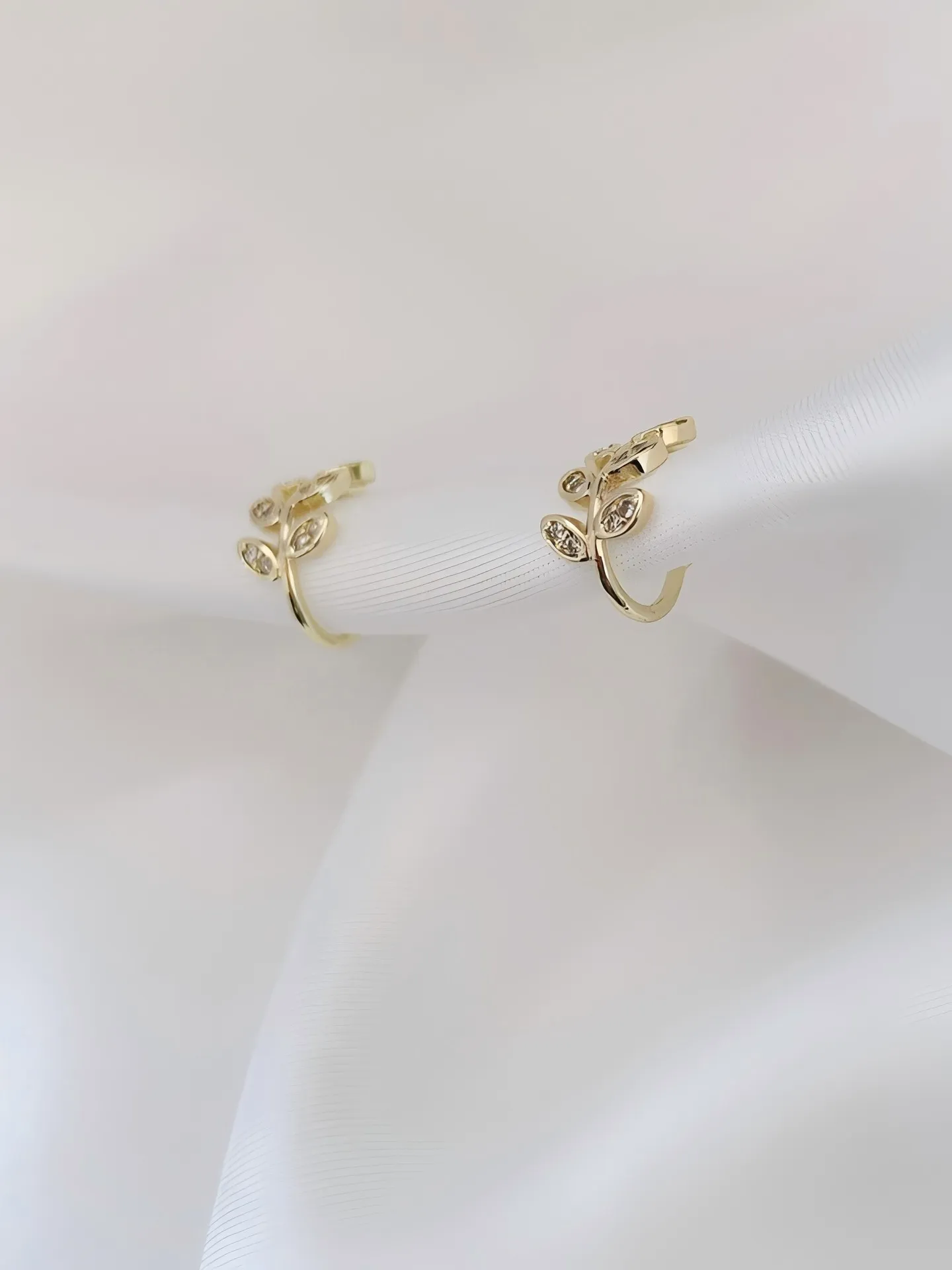 Plant Artificial Jewellery -Ear Cuff | Savana | Bestsellers