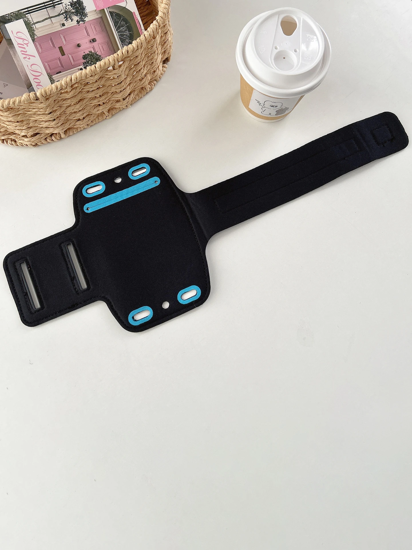 Contrast Performance acc | Savana | Bestsellers