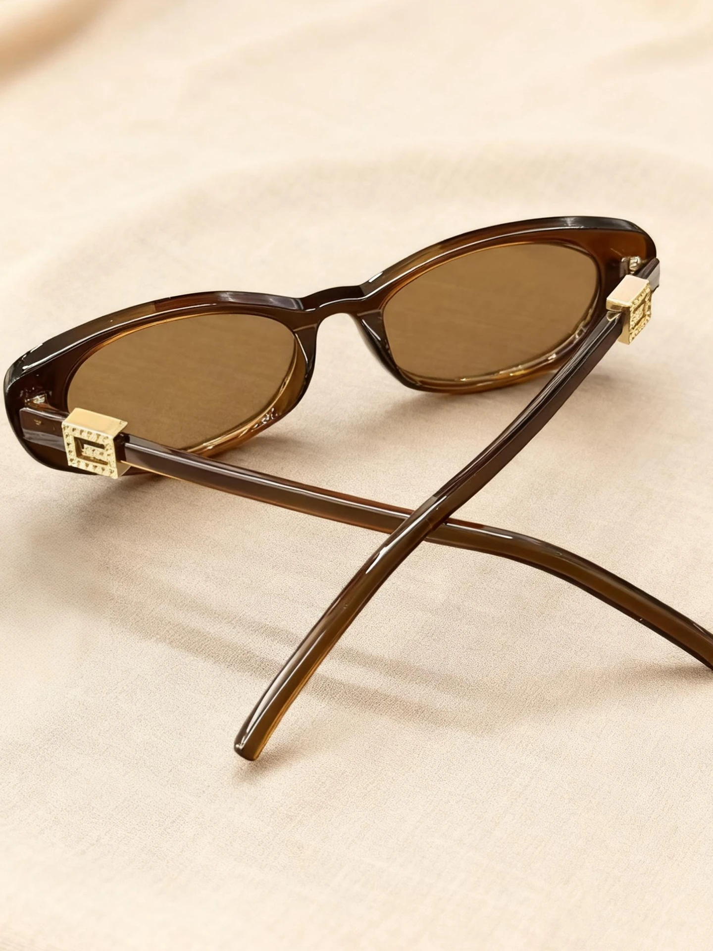 Metal Detail Retro Sunglasses | Savana | Bestsellers