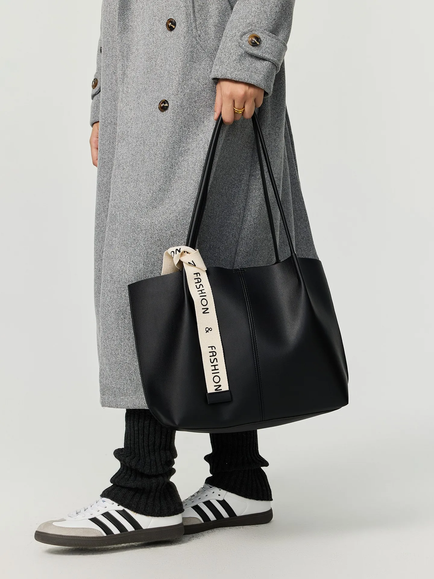 Solid Bucket Totes Bag | Savana | Bestsellers