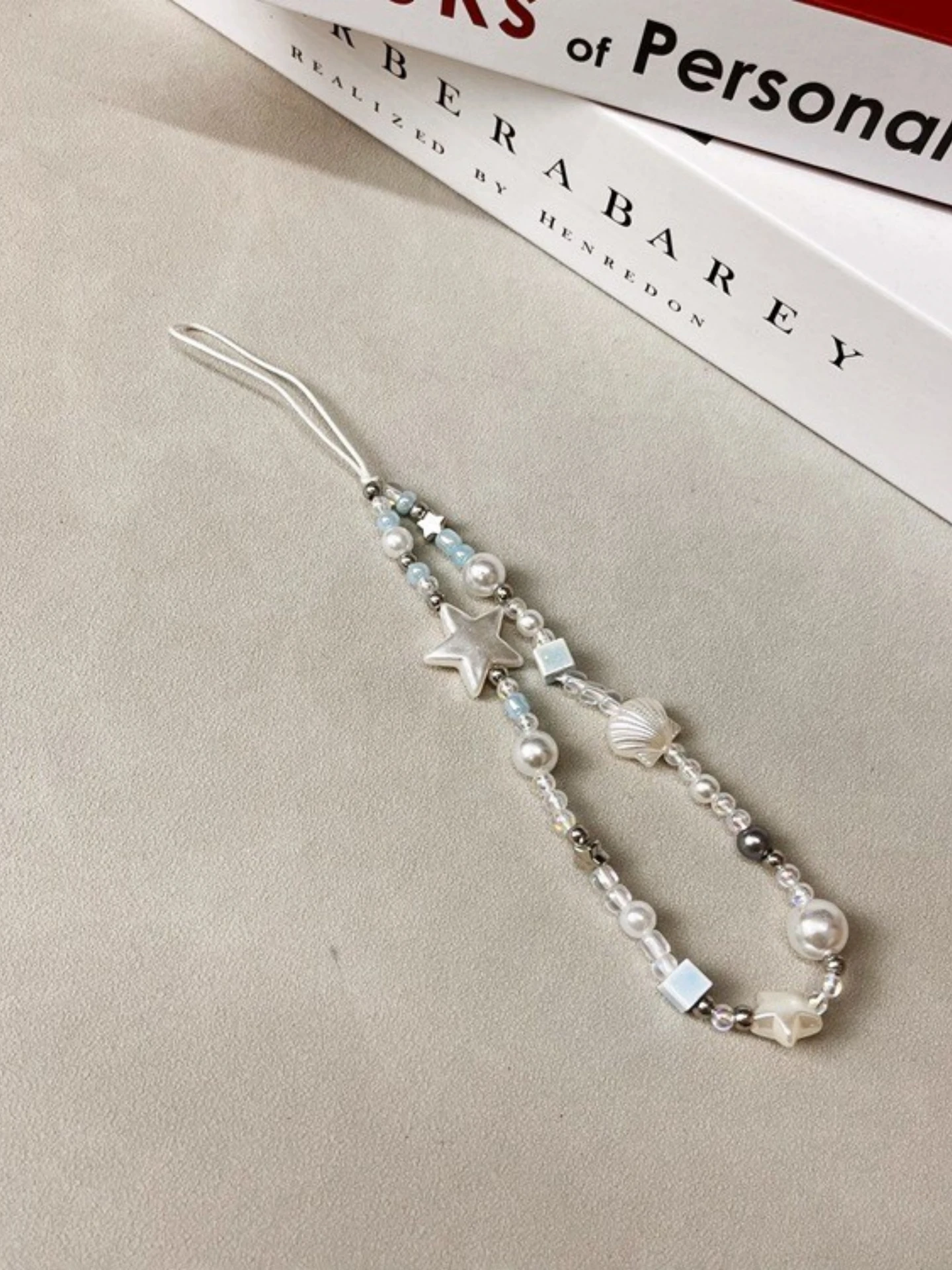 Star Phone Charm | Savana | Bestsellers