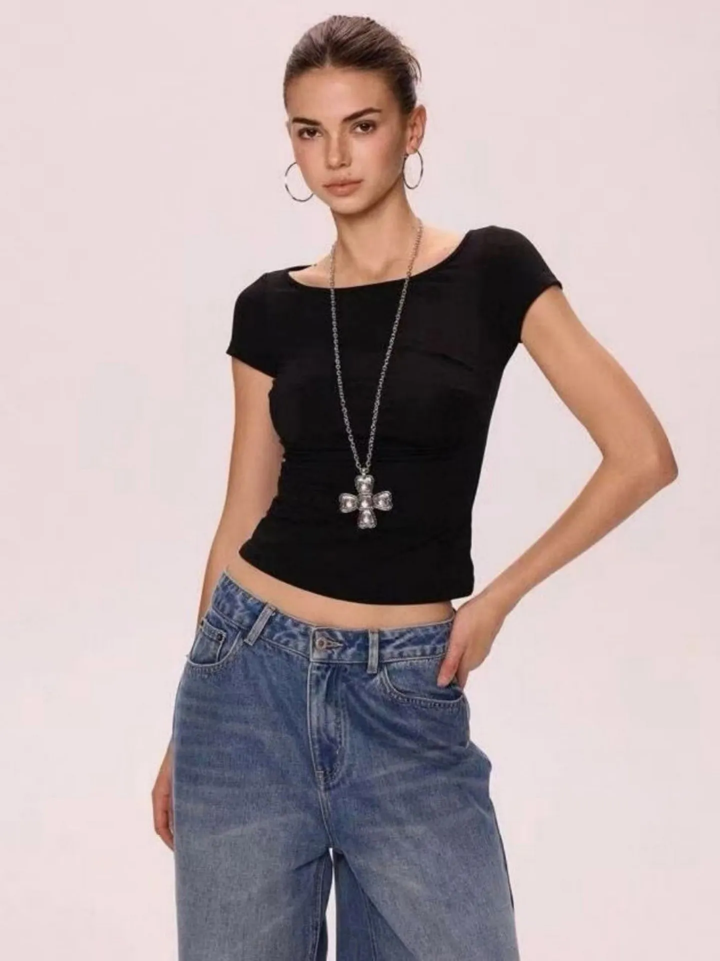 Korean Fitted Sleeve Backless Slim Fit top | Savana | Bestsellers