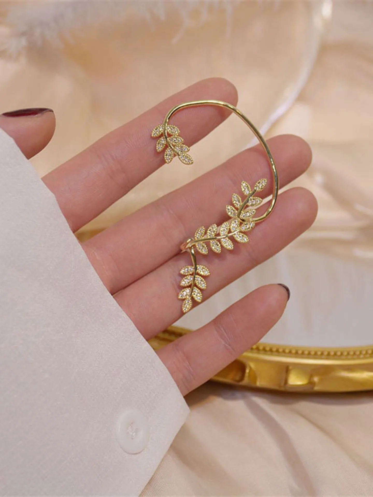 Plant Artificial Jewellery -Ear Cuff | Savana | Bestsellers