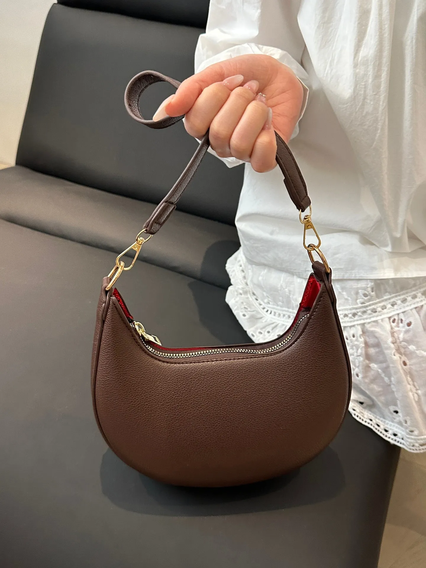 Crescent Shoulder Bag | Savana | Bestsellers