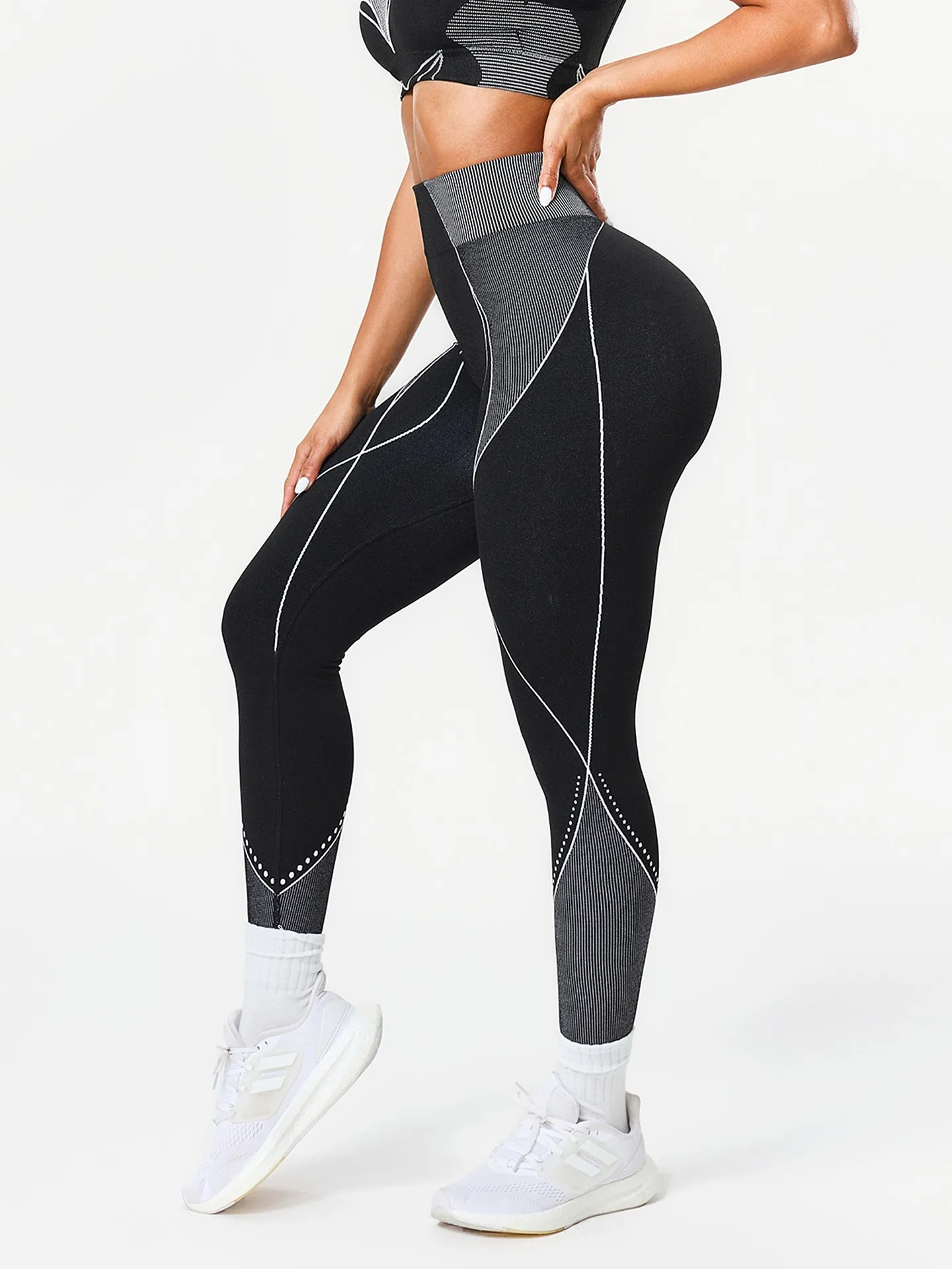 Contrast Gym Legging | Savana | Bestsellers