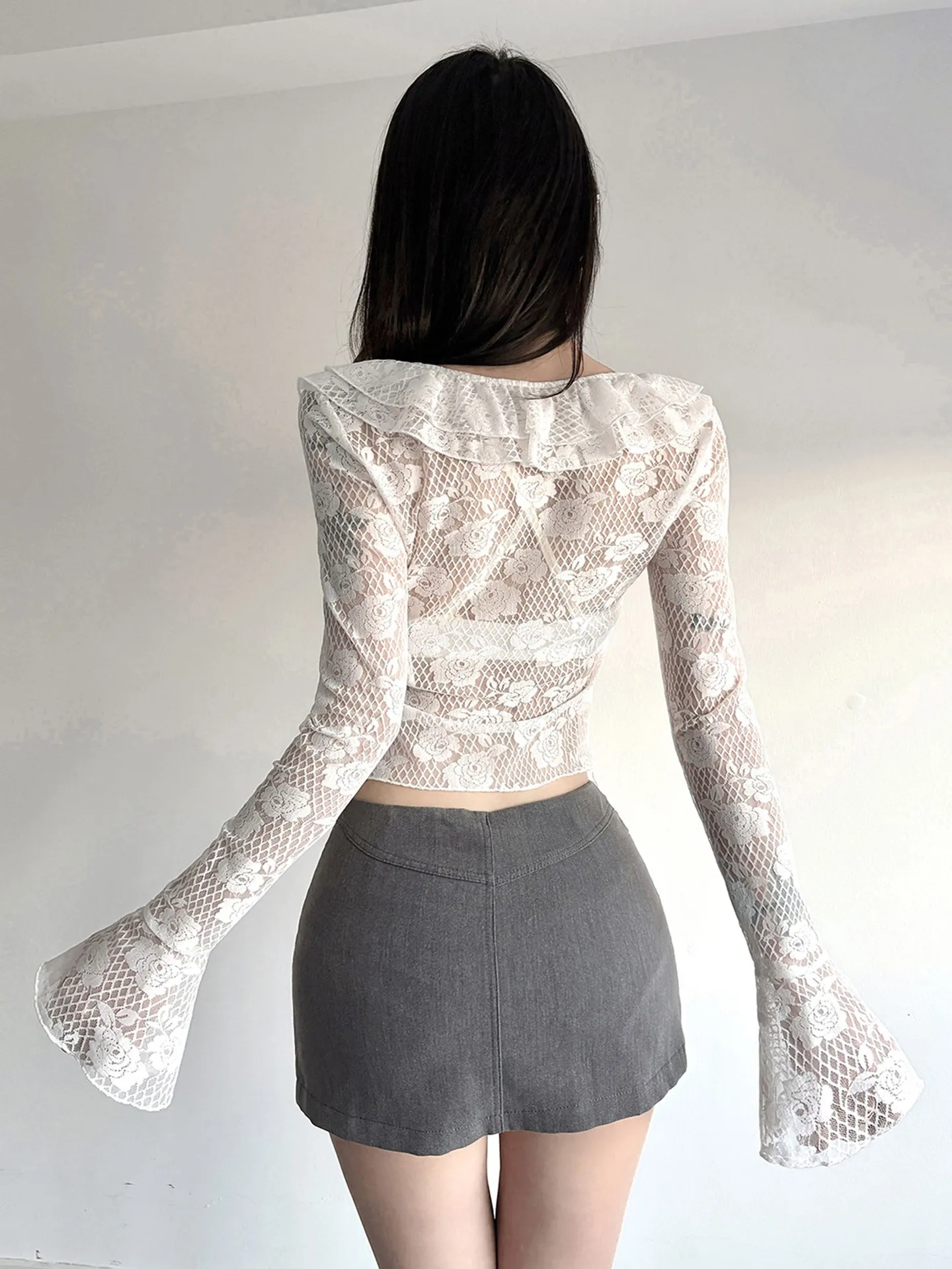 Lace Ruffle Cardigen | Savana | Bestsellers